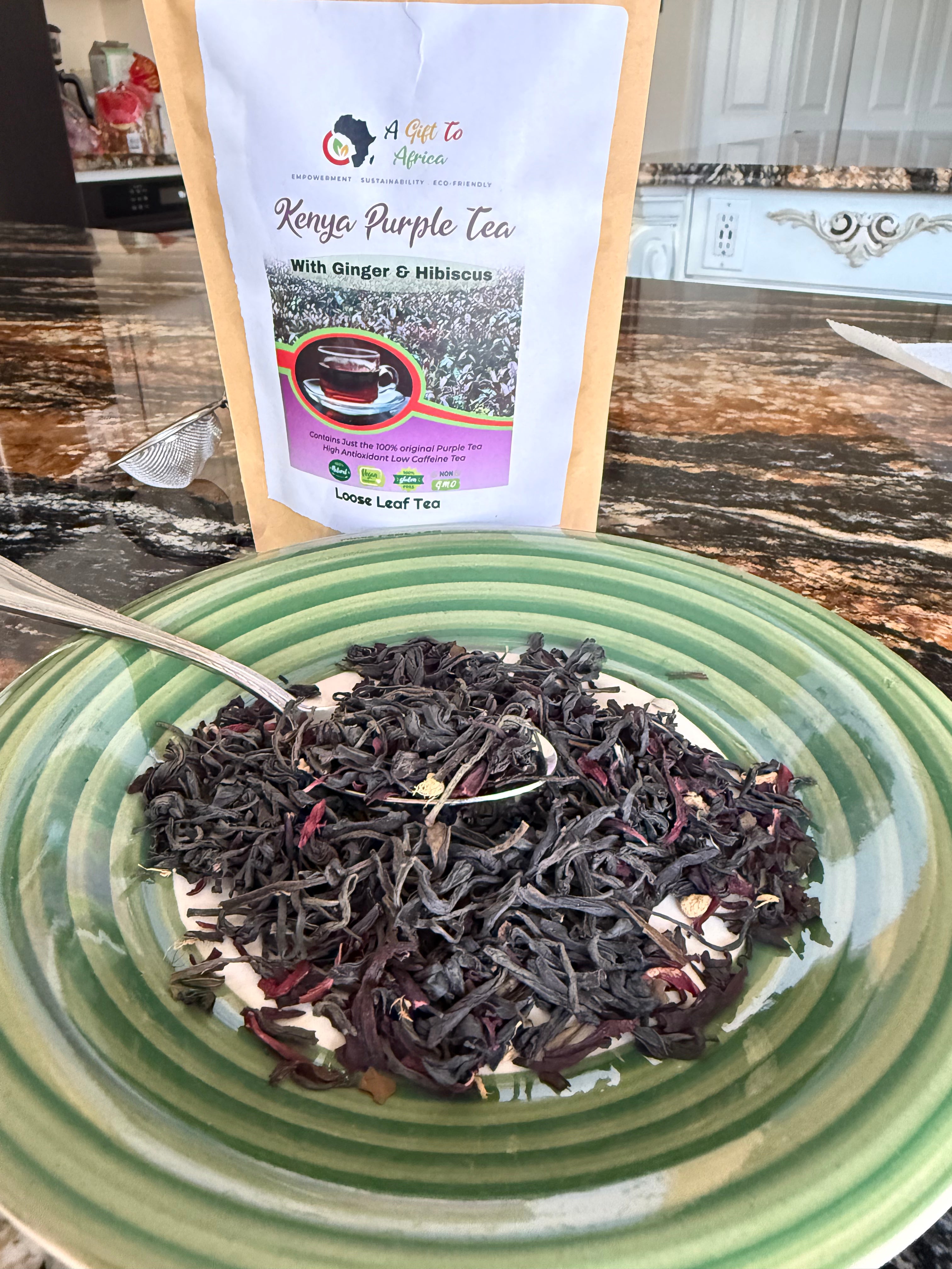 Kenya Purple Tea with Ginger & Hibiscus - Loose Leaf – A Gift To Africa